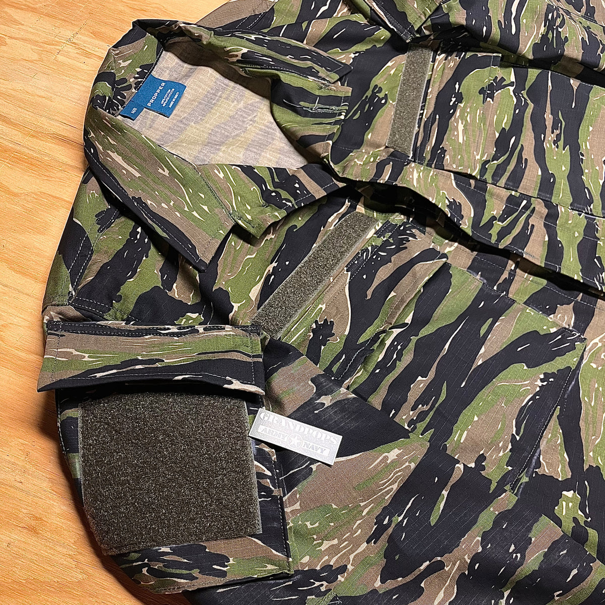 Tiger Stripe Raid Mod BDU Custom Jacket – GRANDPOPSARMYNAVY