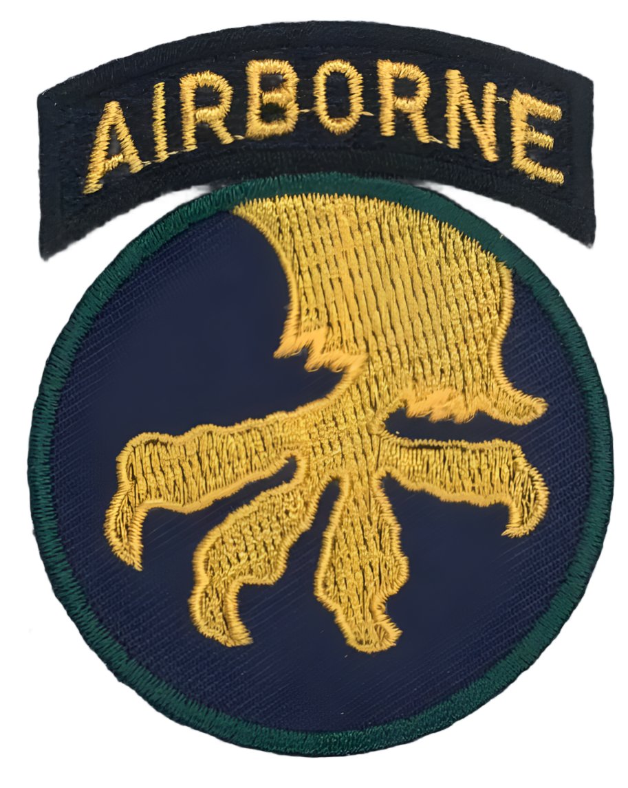 U.S. Army 17th Airborne Division Patch – GRANDPOPSARMYNAVY